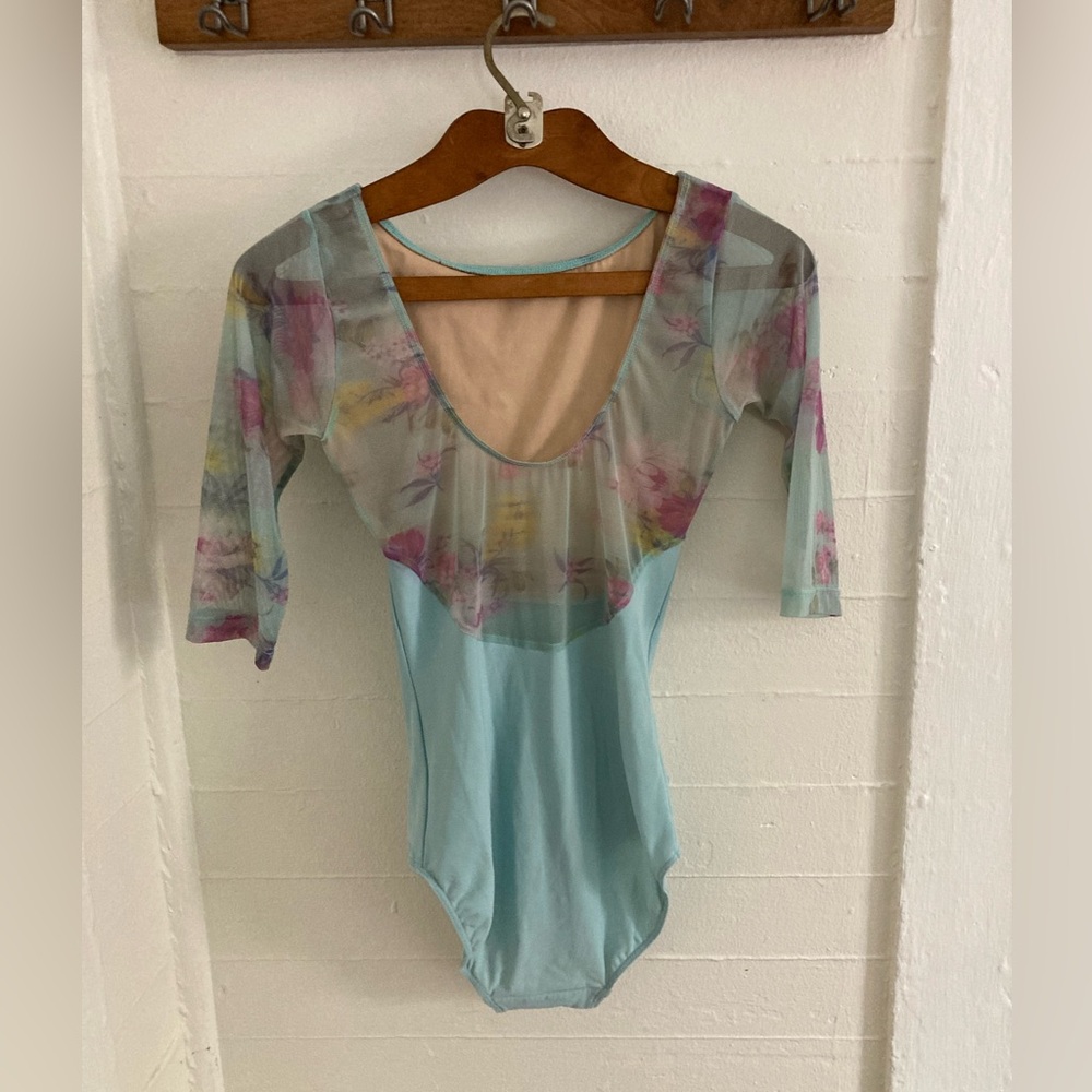 Eleve Dancewear Lilli Leotard (Excellent Condition) - Gem